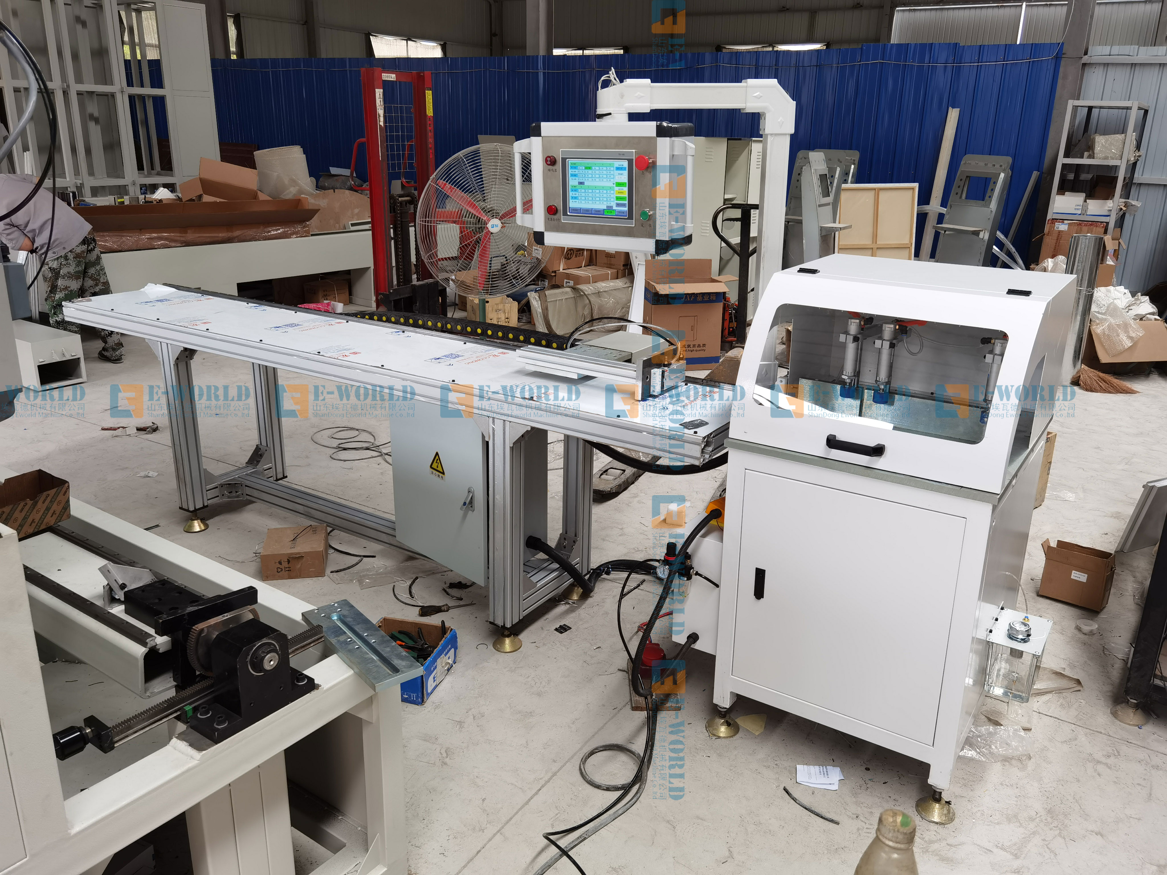 CNC Aluminum Single head cutting saw - Buy Product on Shandong Eworld ...